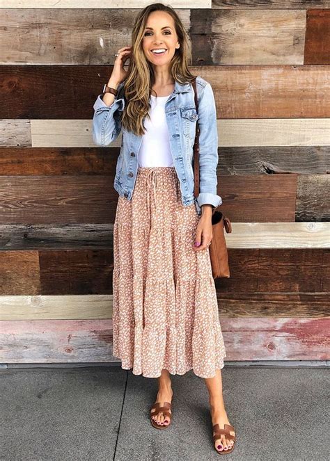 What Is The Best Sunday Church Outfit For Women Fashion Canons
