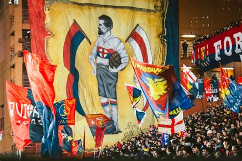 Balotelli Un Nuovo Giocatore Del Genoa Genoa Cricket And Football
