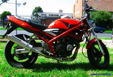 Suzuki Gsf Bandit Szerv Zk Nyv Suv