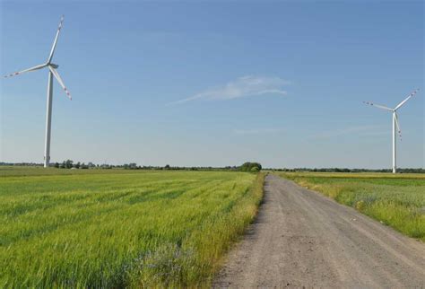 Rozwój lądowych farm wiatrowych Sozosfera ochrona środowiska