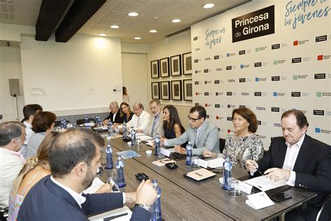 Inicio Actividades y Agenda Reunión con los miembros del Consejo