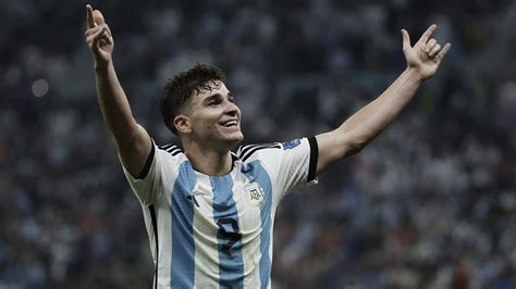 Julián Álvarez repasó su consagraciones con la Selección Argentina