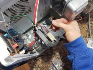 Microwave Keeps Tripping Circuit Breaker Best Methods To Fix It