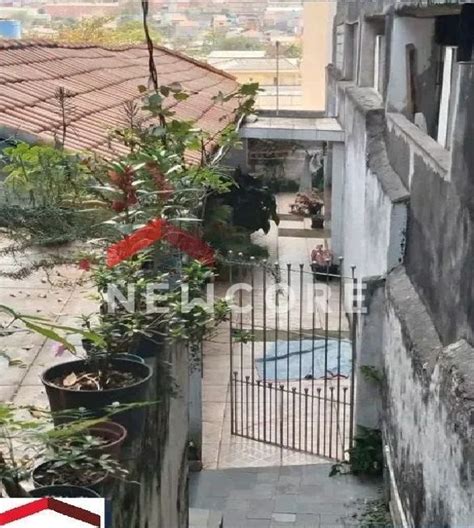 Casa na Rua Professor João de Barros 100 Gopouva em Guarulhos por R