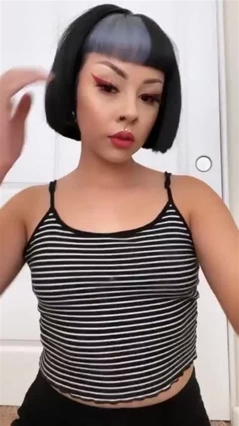 Tiny Tits Flash Scrolller