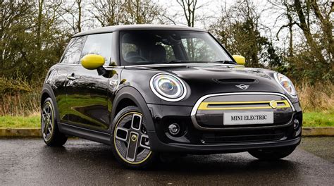 Why The MINI E Is The Best Small Electric Car To Buy Dick Lovett