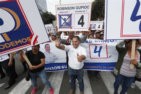 Partidos Políticos inscriben sus listas de candidatos al congreso