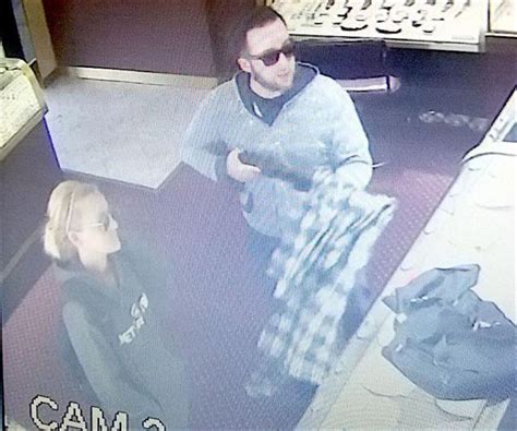 Couple Came Prepared For Wild Daytime Robbery Of Jewelry Store Cops