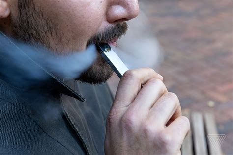 Cigarro Eletrônico faz mal para a saúde É menos prejudicial Mitos