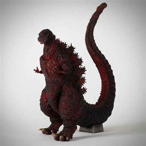 Full Review Toho 30cm Series Yuji Sakai Modeling Collection Shin
