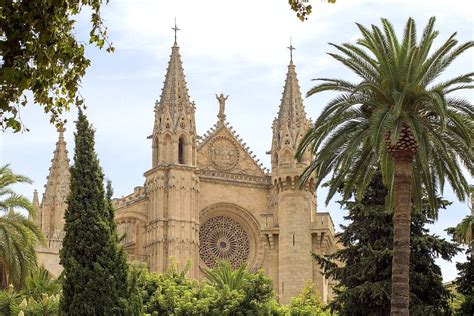 Os 12 Melhores Locais Para Visitar Em Palma De Maiorca VortexMag