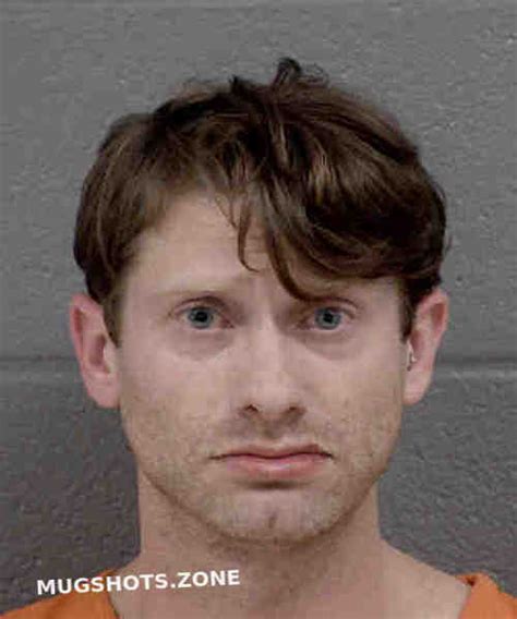 SIMMERS CHRISTOPHER REID 10 27 2021 Mecklenburg County Mugshots Zone