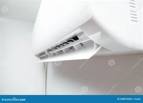 Ar Condicionado Isolado Em Fundo Branco Modernos Blocos Interiores De