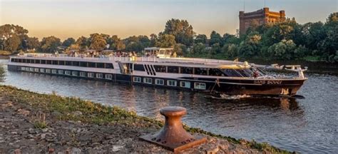 Croisière fluviale plaisir et découverte au rythme du fleuve 2024