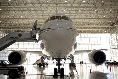 Boeing entrega recorde de 806 aviões em 2018