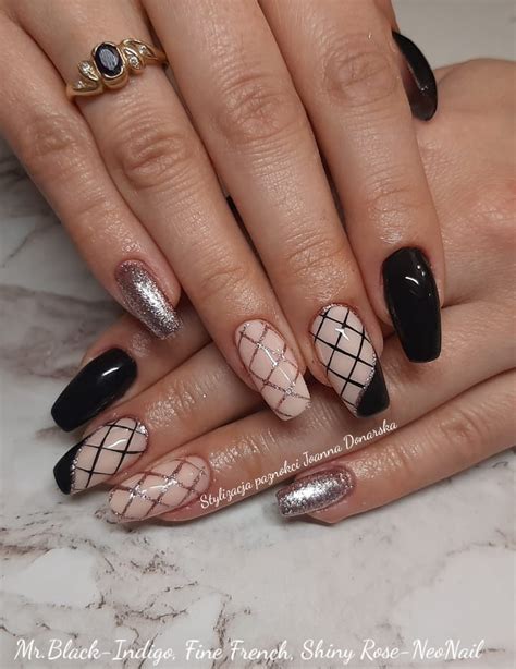 Takie S Modne Paznokcie Na Luty Mamy Stylizacje Wzory Kolory