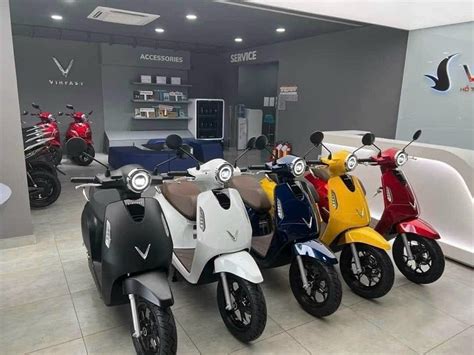 Đặt mua xe máy điện Vinfast Evo 200 Lite ưu đãi cực lớn tại Showroom