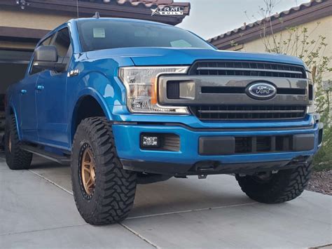 2019 Ford F 150 Wheel Offset Aggressive 1 Outside Fender Leveling