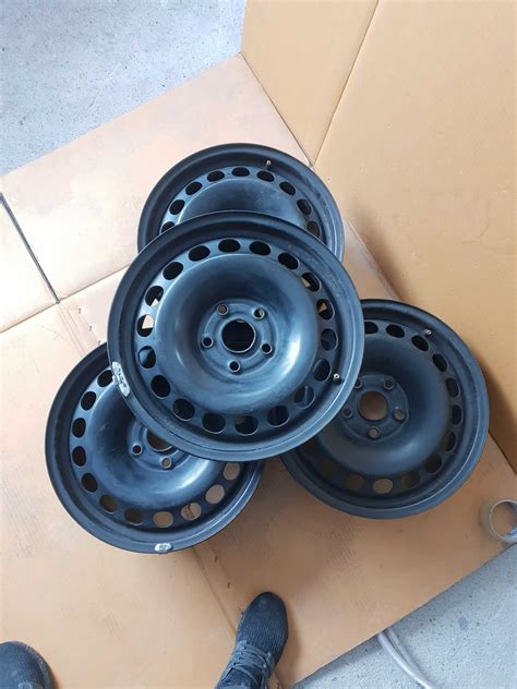 Felgi X R Stalowe Vw Skoda Seat Audi Golf Passat Ko Paki
