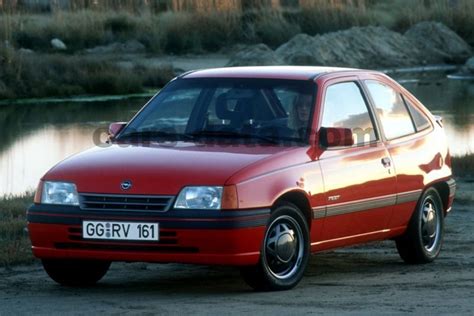 Opel Kadett 1989 Pictures 9 Of 13 Cars Data