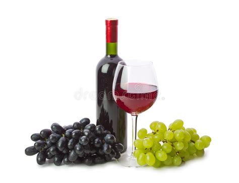 Glas Rode Wijn Met Fles En Druiven Stock Afbeelding Image Of Dranken