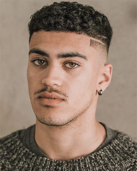 19 Fade Haircuts For Cool Curly Hair 2020 Styles In 2020 Curly Hair