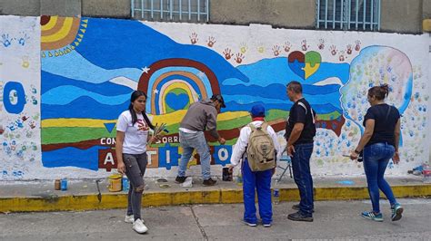 Organizaciones sociales en Mérida realizaron mural Yo respeto el