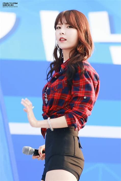 Nine Muses Hyemi Band Group 2ne1 Tight Pants Girl Bands Mamamoo