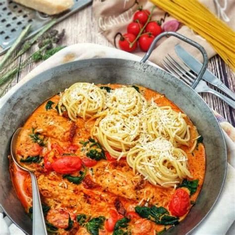 Hähnchenfilet in cremiger Frischkäse Parmesan Soße Lydiasfoodblog