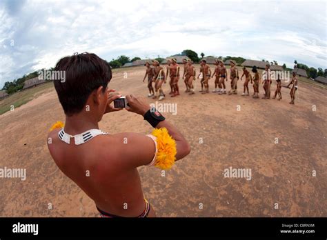 Traditional Dance Xingu Indians In Hi Res Stock Photography And Images