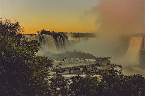 PRIVATER SONNENAUFGANG Erleben Sie Iguazú Wasserfälle auf der