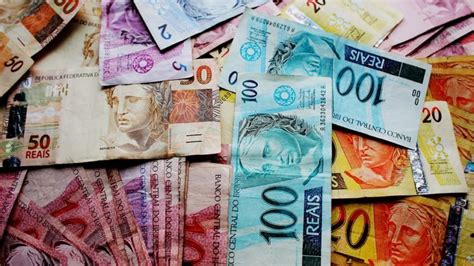 Títulos do Tesouro Direto avançam nesta segunda feira