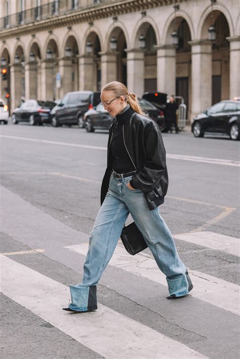 Cómo combinar los baggy jeans con estilo guía fácil Vogue