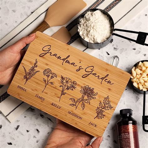 GRANDMAS GARDEN Tabla de cortar personalizada con diseño de flor de