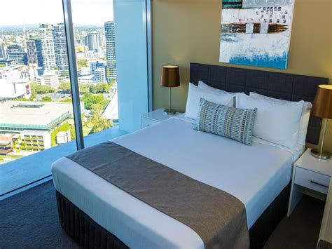 Evolution Apartments Brisbane Resorts Hotels By Yonda