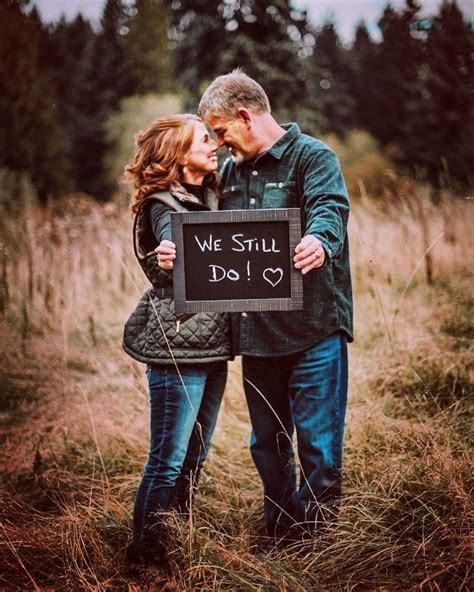 10 Year Anniversary Wedding Anniversary Photo Shoot Ideas