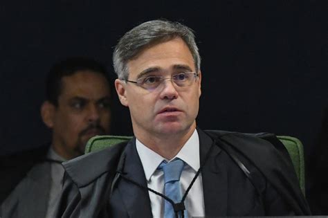 Ministros do STF acreditam que Mendonça agiu a serviço do bolsonarismo