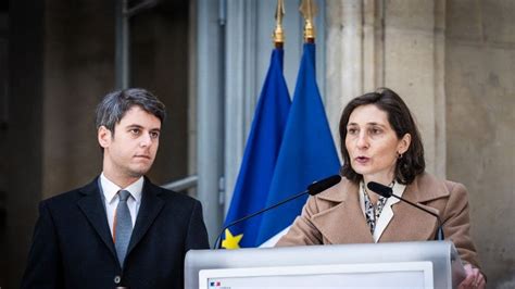 Daniel Salvatore Schiffer Amélie Oudea Castera Le manque de classe
