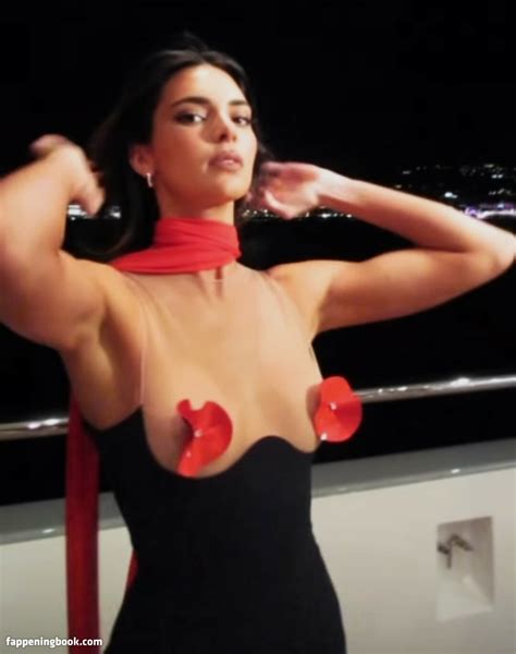Kendall Jenner Nude The Fappening Photo Fappeningbook