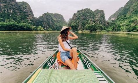 Tam Coc Ninh Binh Tour 2 Days 1 Night Tam Coc Thung Nham Hoa Lu