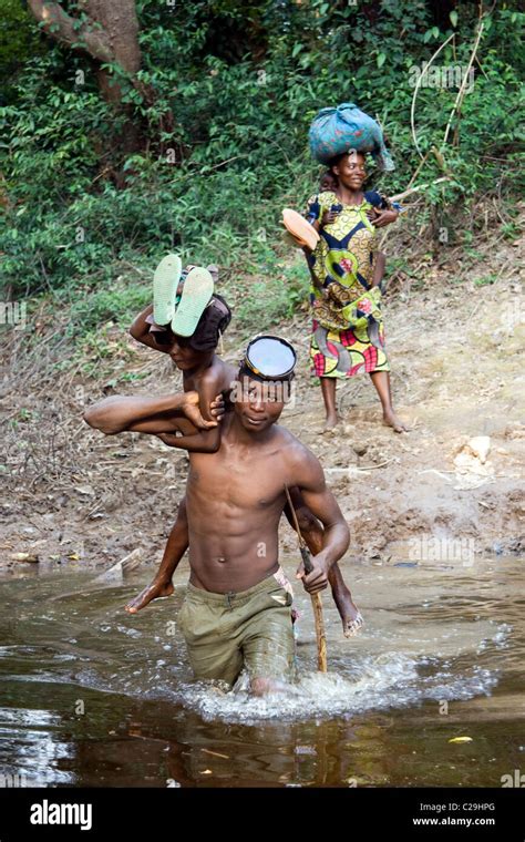 Betou Ubangi River Republic Of Congo Stock Photo Alamy