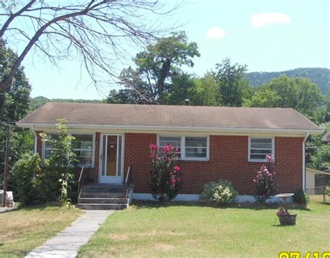 297 Woodland Ave Buena Vista VA 24416 Trulia