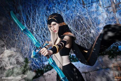 Lunaritie Ashe League Of Legends Naked Cosplay Asian 49 Photos