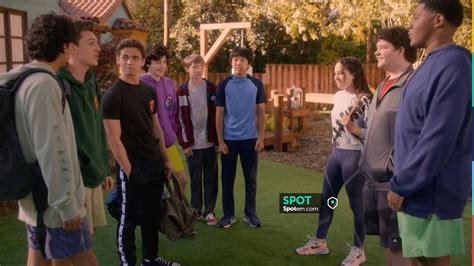Athleta Legend 7 8 Tight Worn By Samantha LaRusso Mary Mouser As Seen
