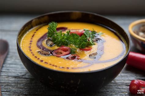 Kürbissuppe vegan bestes Rezept Mrs Flury gesunde Rezepte