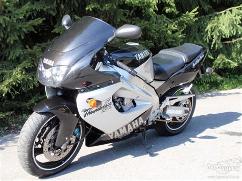 1996 Yamaha YZF 1000 R Thunderace Moto ZombDrive