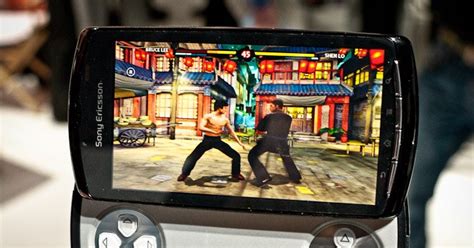 Sony Ericsson S Playstation Phone Coming To Verizon This Month Wired