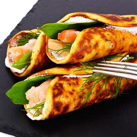 Délicieuses crêpes salées au saumon et à l Aneth recette Véritable