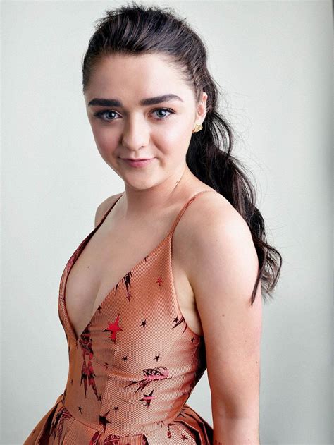 Maisie Williams Altura Peso Medidas Corporais Cor Dos Olhos