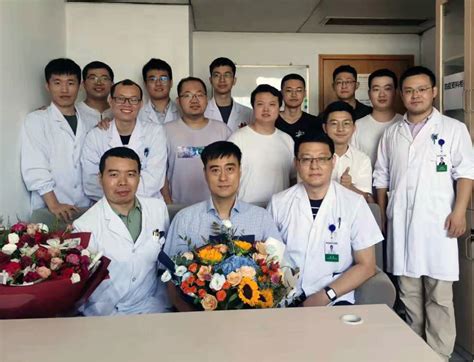 研究人员